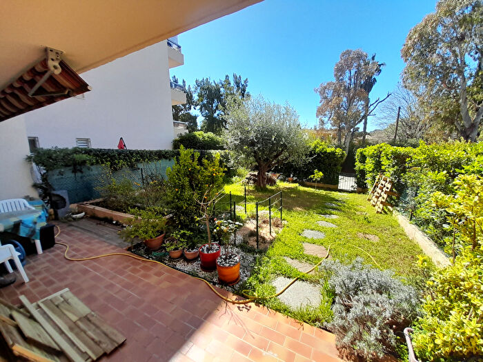 Appartement à vendre - Toulon, Aguillon - 3 pièces - 1 chambre