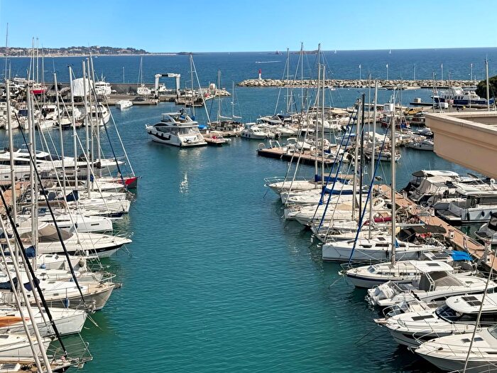 Fréjus, Fréjus Plage - Appartement 1 pièce à vendre