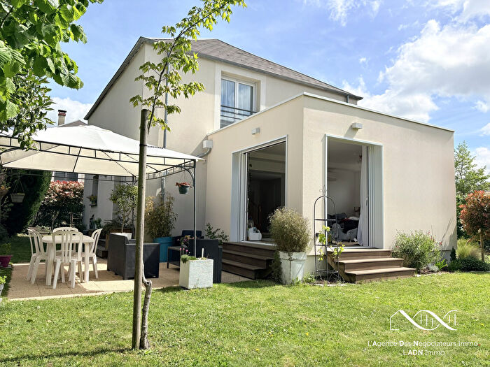Maison à vendre - Orléans - 6 pièces - 4 chambres
