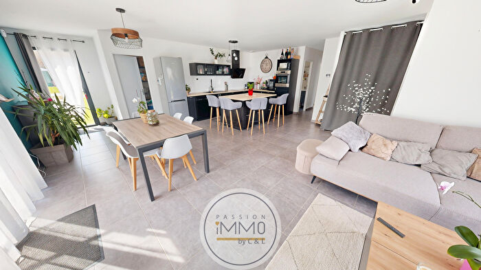 Maison à vendre - Marcoux - 4 pièces - 3 chambres