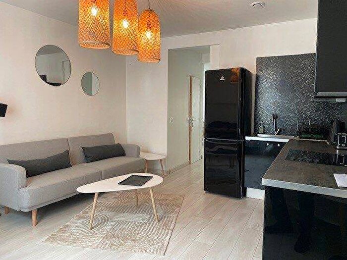 Appartement 2 pièces à Reine-Mairie, Boulogne-Billancourt, à louer