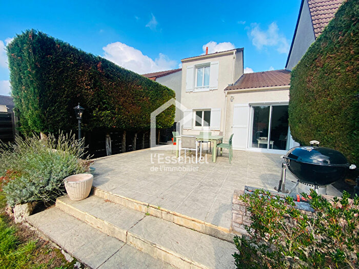 Maison à vendre - Triel-sur-Seine - 5 pièces - 3 chambres