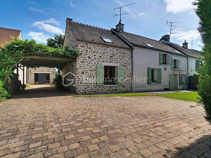 Maison 6 pièces à vendre - Villeneuve-Saint-Denis