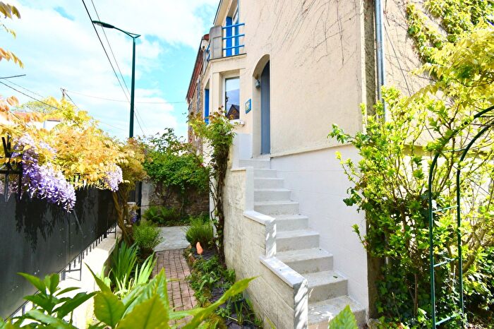 Maison 7 pièces à vendre à Colombes, Agent Sarre