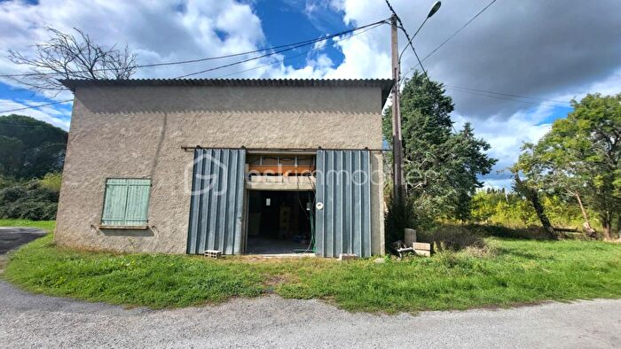 Maison à vendre - Soual - 4 pièces - 3 chambres