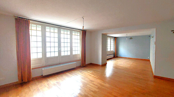 Appartement à vendre - Saintes, Centre-ville - 4 pièces - 2 chambres