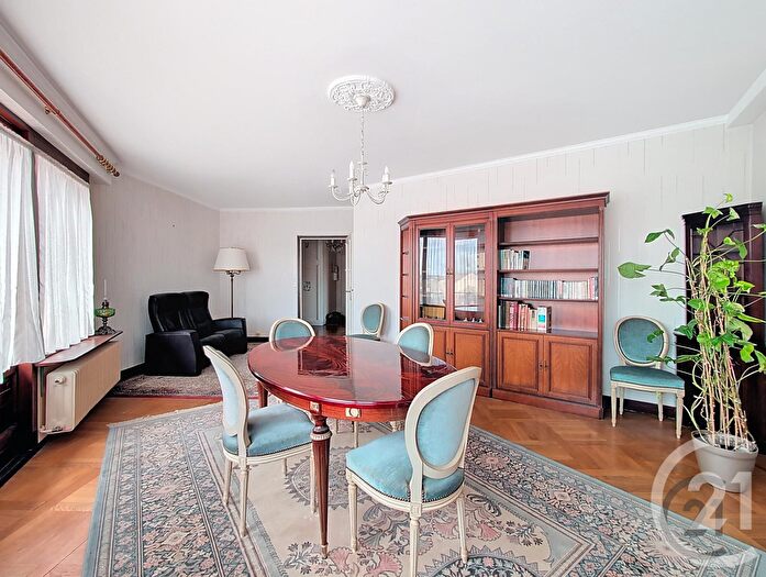 Appartement à vendre - Melun, Rive de Seine, Sud - 3 pièces - 2 chambres