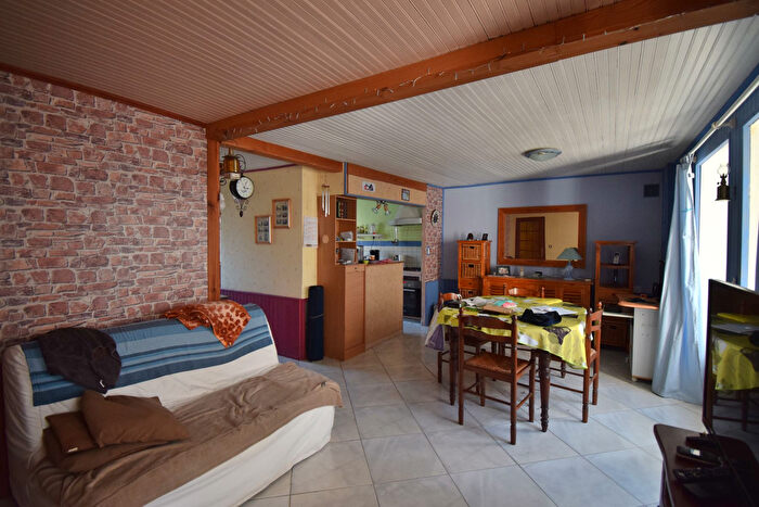 Maison à vendre - Montbert - 5 pièces - 3 chambres