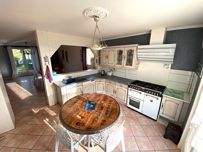 Maison à vendre - Digoin - 6 pièces - 4 chambres