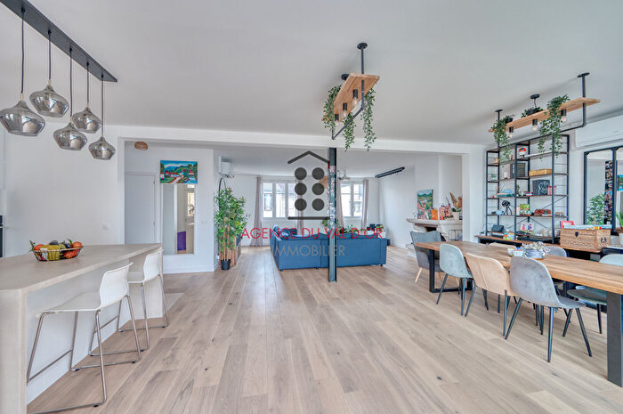 Maison à vendre - Suresnes, Liberté - 9 pièces - 5 chambres