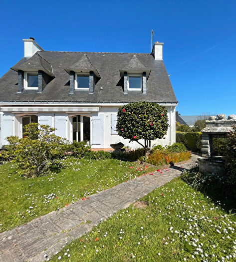 Maison à vendre - Larmor-Plage - 8 pièces - 5 chambres