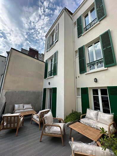 Appartement 1 pièce à Hôtel de Ville, Courbevoie, à louer
