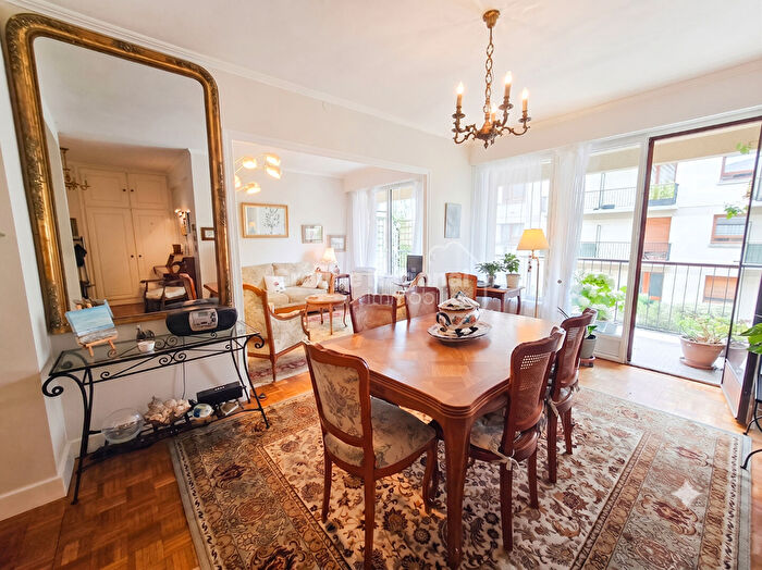 Versailles, Montreuil : Appartement 4 pièces à vendre