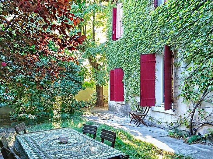 Maison 6 pièces à Avignon, Montfavet, à vendre
