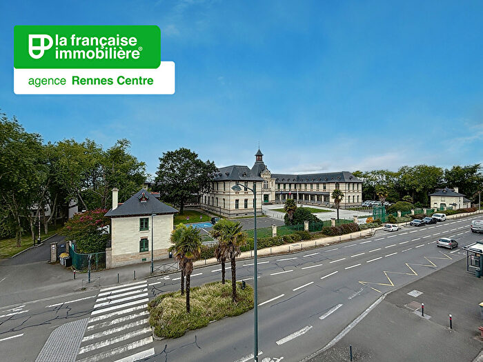 Appartement à louer - Quartiers Nord-Ouest, Villejean - 1 pièce