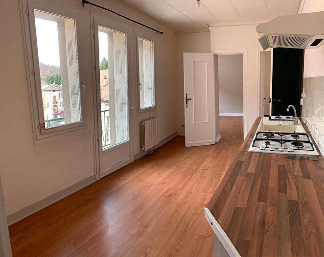 Appartement à louer - Villefort - 3 pièces - 2 chambres