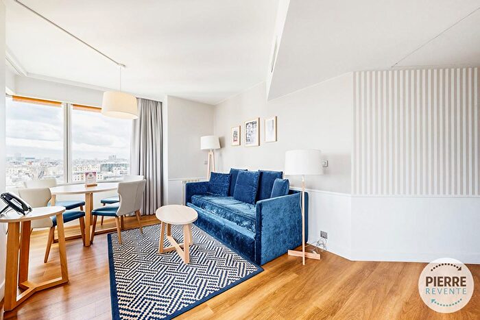 Appartement 2 pièces à Paris 15ème, Emeriau, Zola, à vendre