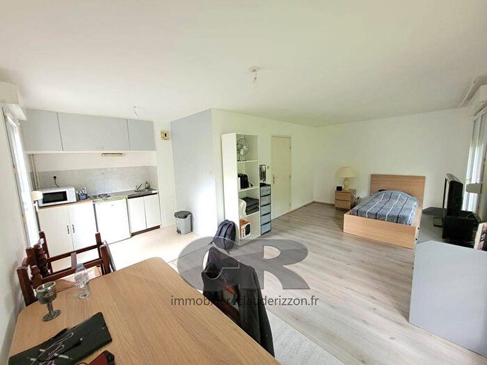 Appartement 1 pièce à louer - Mey