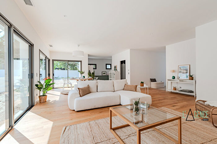 Maison 4 pièces à vendre à Mérignac