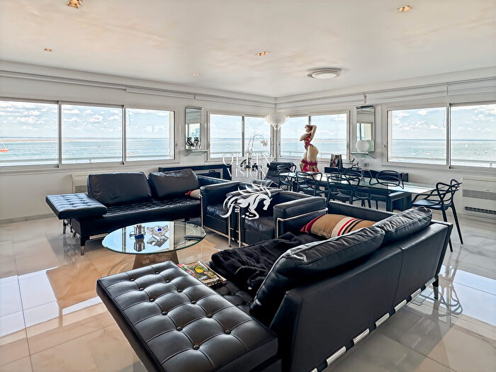 Appartement à vendre - Arcachon - 4 pièces - 2 chambres