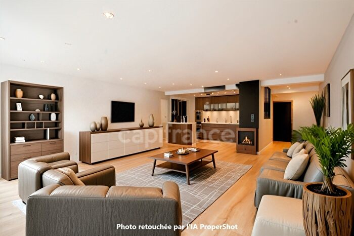 Appartement à vendre - Chalon-sur-Saône, Centre-ville - 5 pièces - 3 chambres