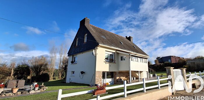 Maison à vendre - Gourin - 6 pièces - 5 chambres