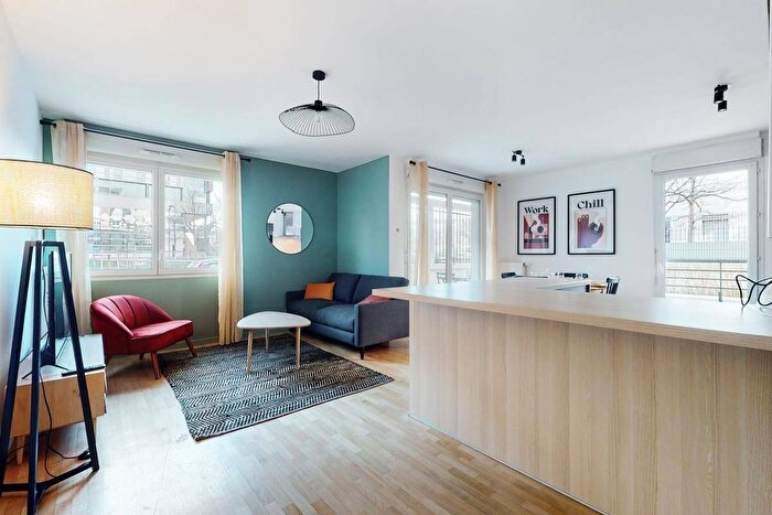 Appartement à louer - Atlantis-Massy Sud - 5 pièces - 4 chambres