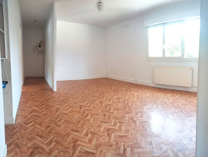 Appartement à louer - Ormoy-la-Rivière - 3 pièces - 2 chambres