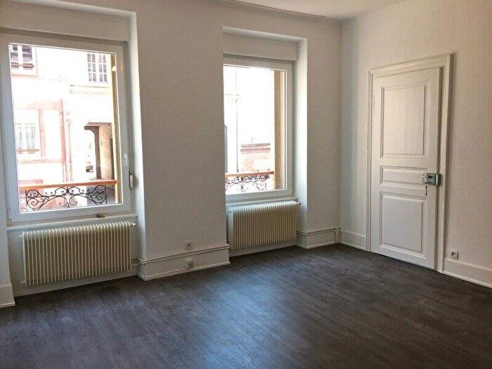 Appartement à louer - Gare Centre, Strasbourg - 3 pièces - 2 chambres