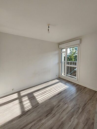 Appartement à louer - Reims, Barbâtre - 4 pièces - 2 chambres