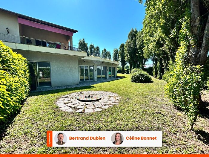 Maison 8 pièces à Billom, à vendre