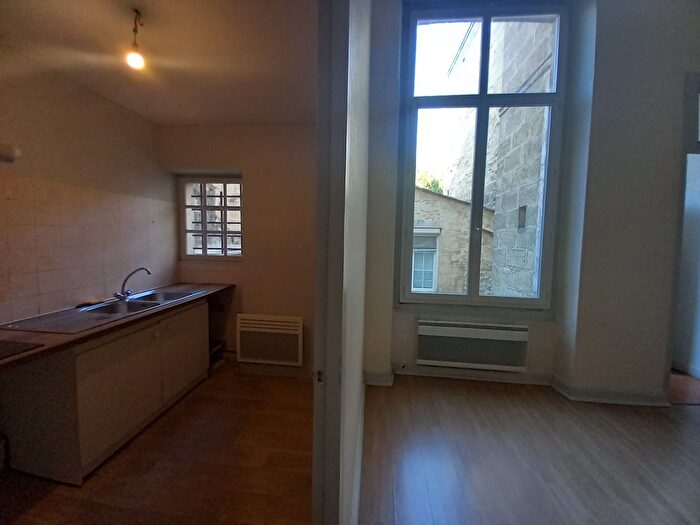 Appartement à louer - Bordeaux, Victor Hugo - 2 pièces - 1 chambre