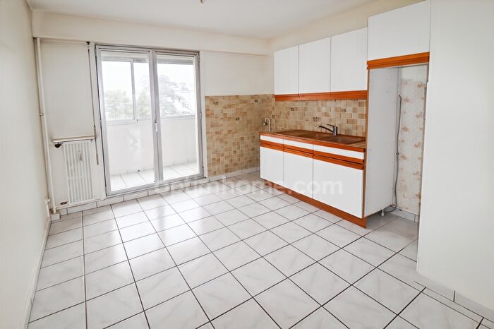 Appartement à vendre - Grenoble, Eaux-Claires, Mistral - 3 pièces - 1 chambre