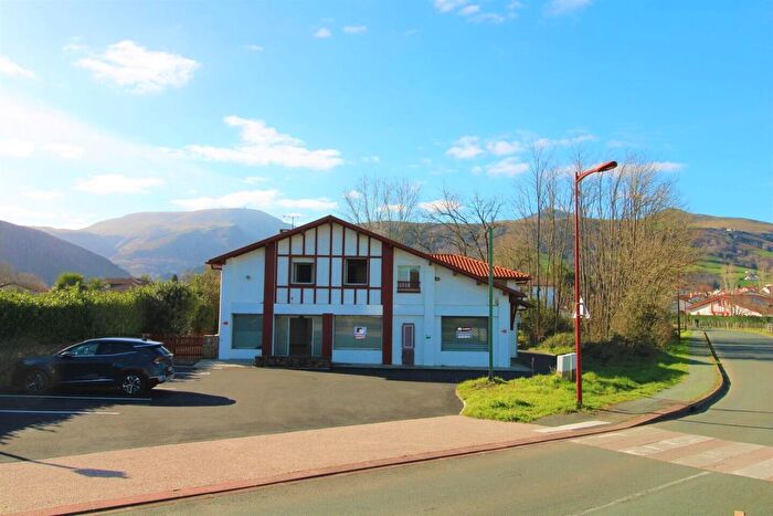 Maison 8 pièces à vendre - Itxassou