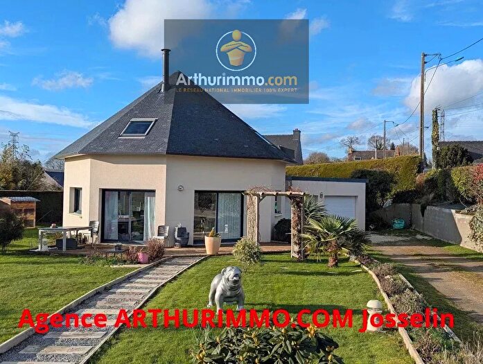 Maison à vendre - Josselin - 5 pièces - 4 chambres