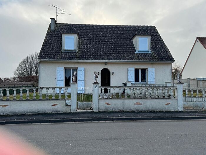 Maison à vendre - Maignelay-Montigny - 5 pièces - 4 chambres