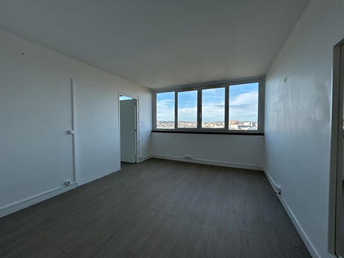 Appartement à vendre - Massy, Centre-ville - 3 pièces - 2 chambres