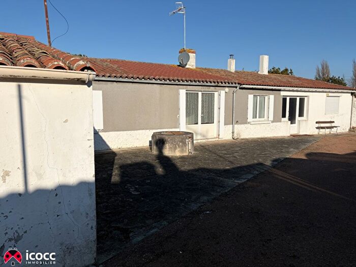 Maison à vendre - LAiguillon-sur-Mer - 6 pièces - 2 chambres