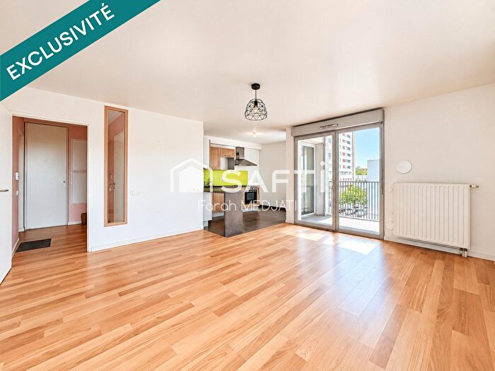 Appartement 3 pièces à Nanterre, Université, à vendre