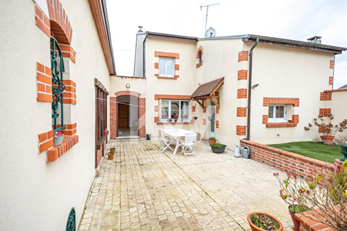 Maison à vendre - Orléans, Barrière Saint-Marc - 7 pièces - 4 chambres