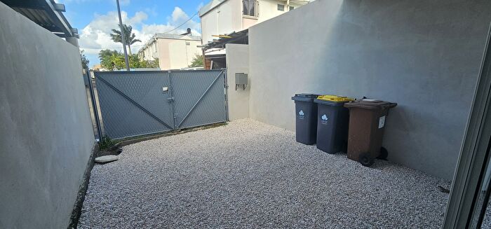 Saint-Denis, Le Chaudron, Sainte-Clotilde - Appartement 1 pièce à louer