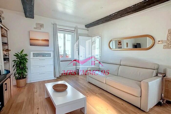 Appartement 2 pièces à vendre à Chaumontel