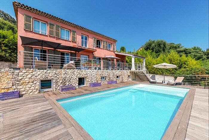 Maison à vendre - Vence, Saint-Martin, Lubiane, Le Suve - 6 pièces - 4 chambres