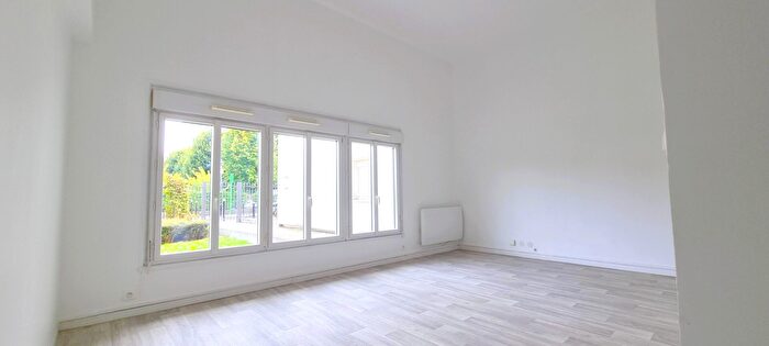Pierrefitte-sur-Seine, Potier, Gare : Appartement 3 pièces à vendre