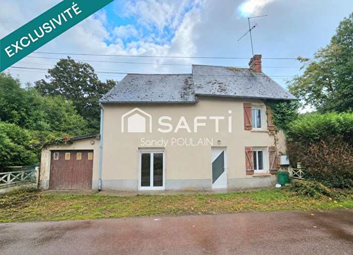 Maison 3 pièces à Carantilly, à vendre