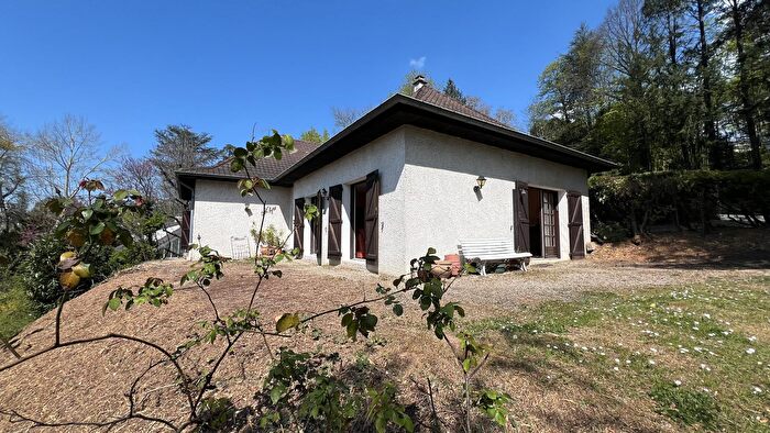 Maison à vendre - Charbonnières-les-Bains - 6 pièces - 4 chambres