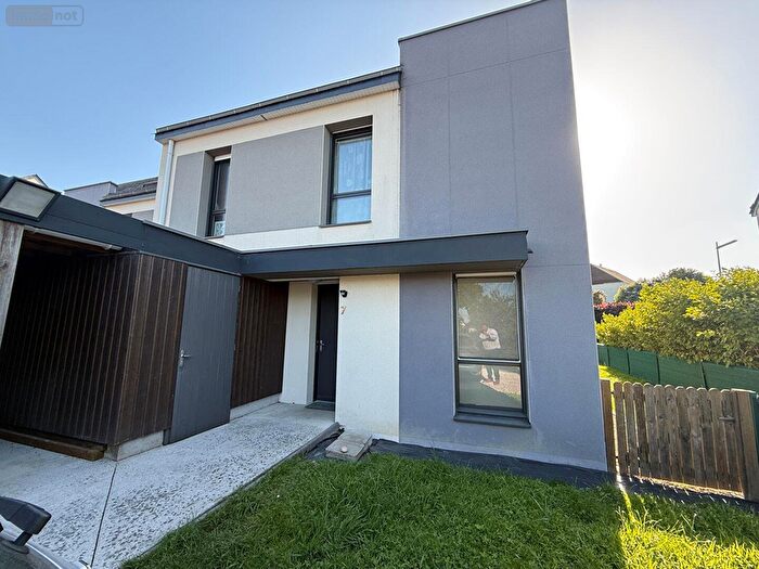 Saint-Grégoire : Maison 6 pièces à vendre