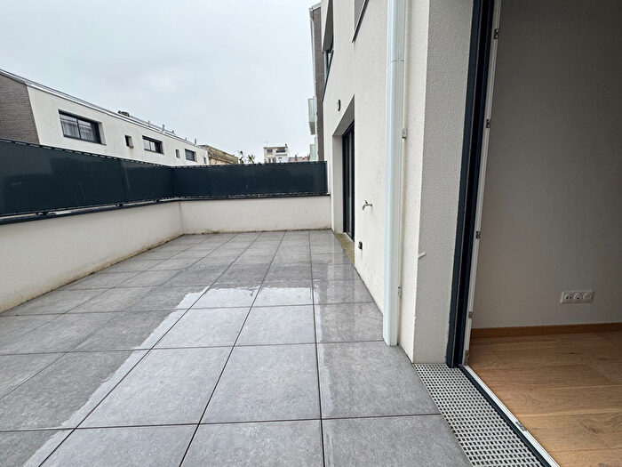 Appartement à louer - Bordeaux, Bassins à Flot - 2 pièces - 1 chambre