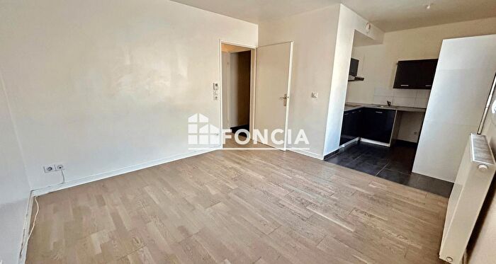 Fresnes, Centre-ville : Appartement 3 pièces à vendre