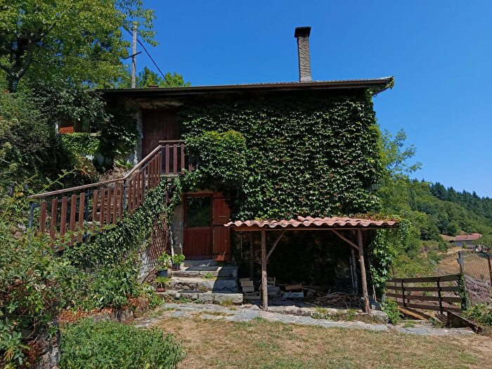 Maison 3 pièces à Arcens, à vendre
